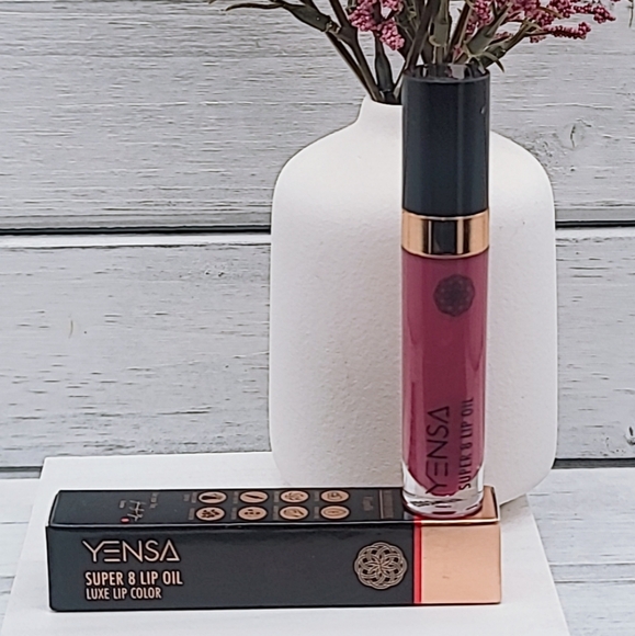 Yensa | Makeup | Yensa Super 8 Lip Oil Luxe Lip Colorboss Berry | Poshmark